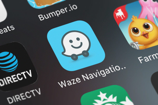 Waze has a new crowdsourced feature that will make navigation even ...